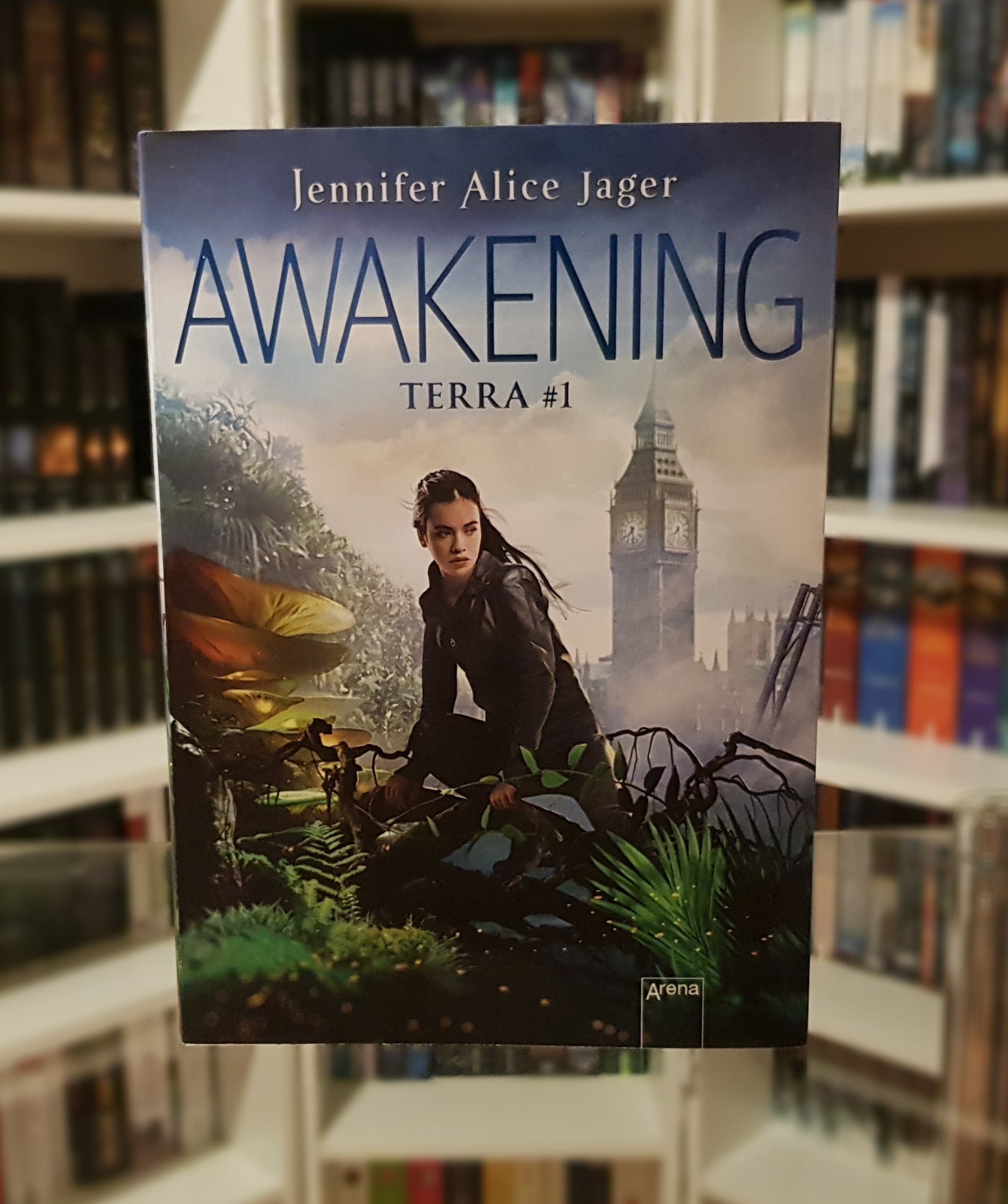 Rezension zu Terra Band 1: Awakening von Jennifer Alice Jager | Reading ...